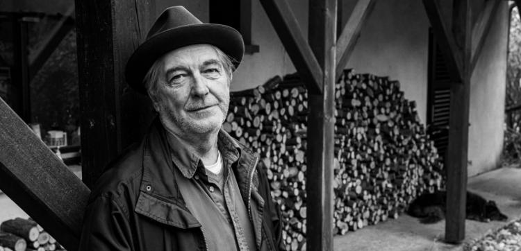 Mihály Víg Balaton: Música de Béla Tarr, Balaton e Trabant ZDB - Viral ...
